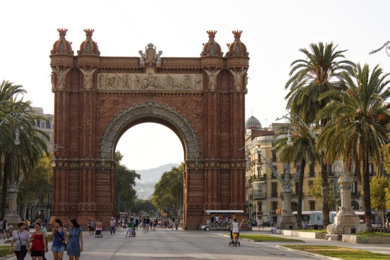 Why The Arc De Triomf Should Be On Your Barcelona Bucket List